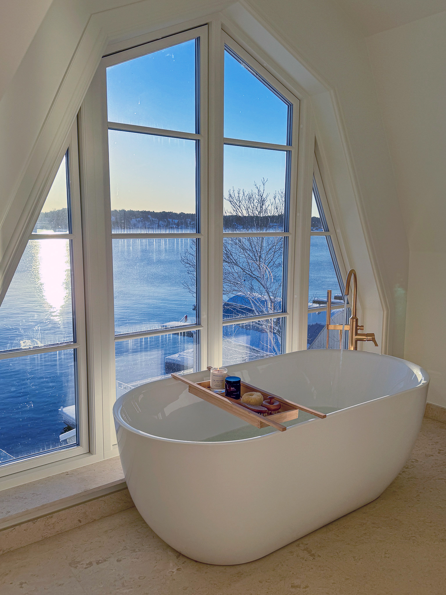 Vatten från närliggande sjö | Pumptyper | - Bad & Värme